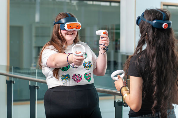 Xcelerate Headset | VR Headset | ClassVR